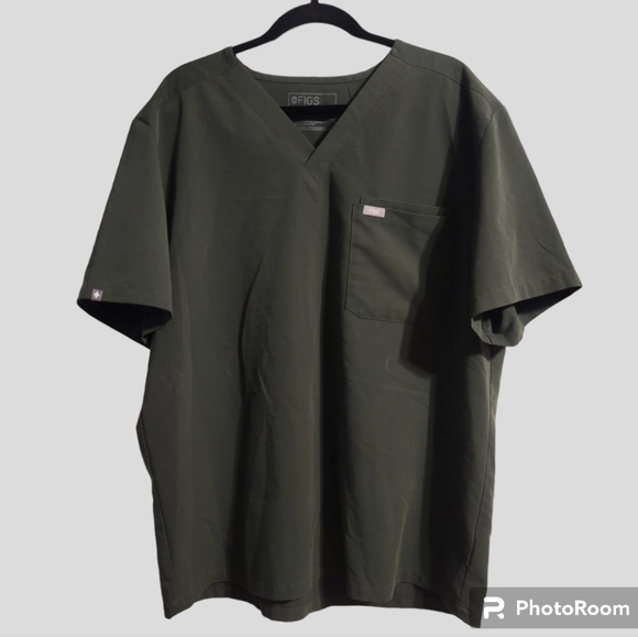 Figs | Shirts | Figs Leon Threepocket Scrub Top Mens Xxlarge Moss ...